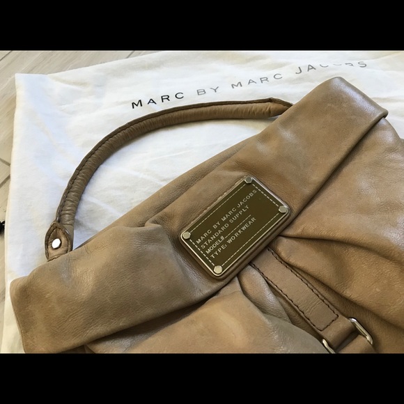 Marc By Marc Jacobs | Bags | Marc By Marc Jacob Dr Q Lil Riz Leather ...